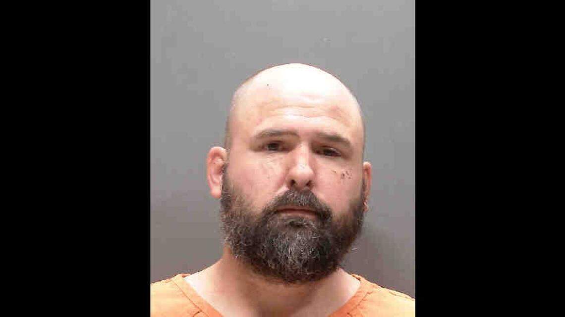 Florida man tried to enter a home while holding a hatchet | Bradenton ...